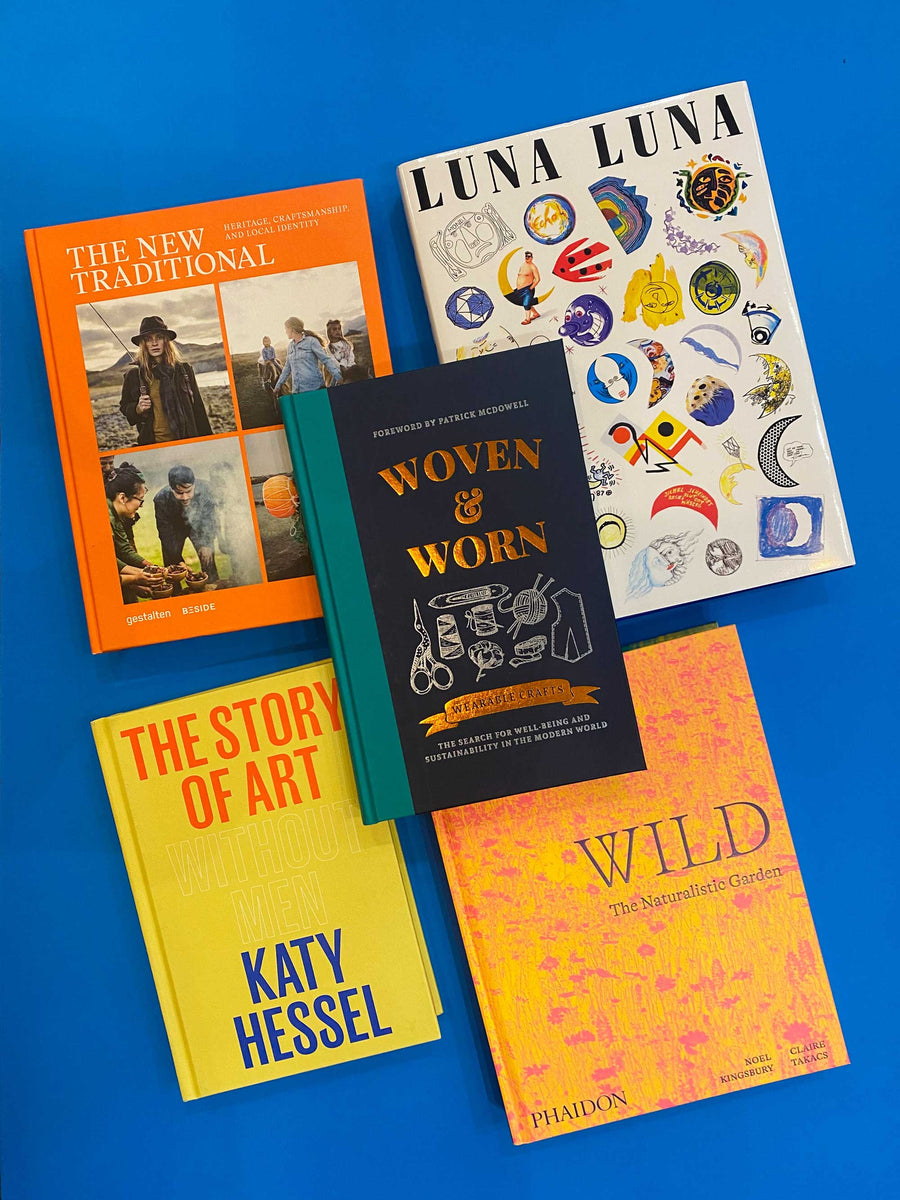 Engaging Books – Luna & Curious