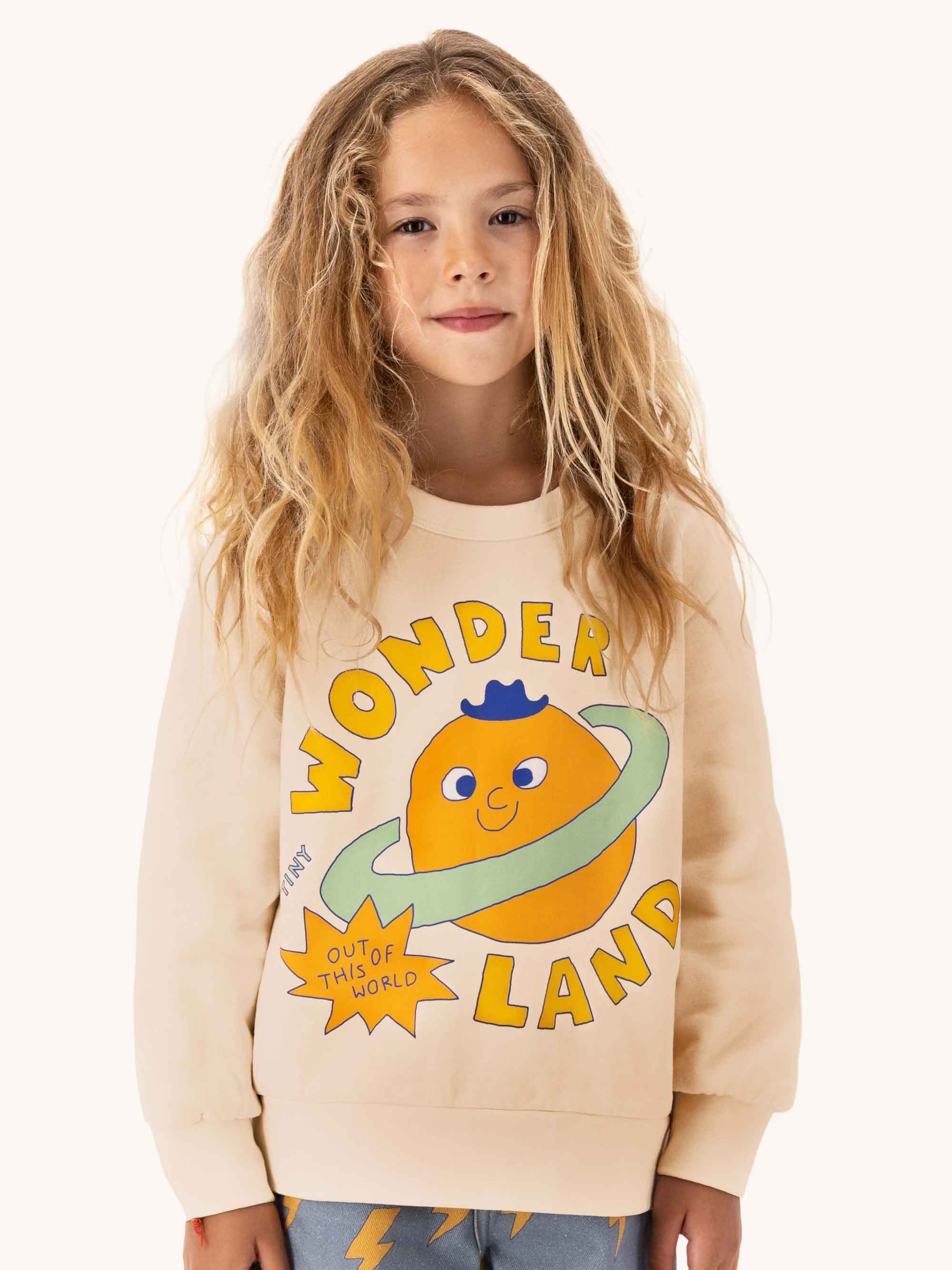 New for Kids – Luna & Curious